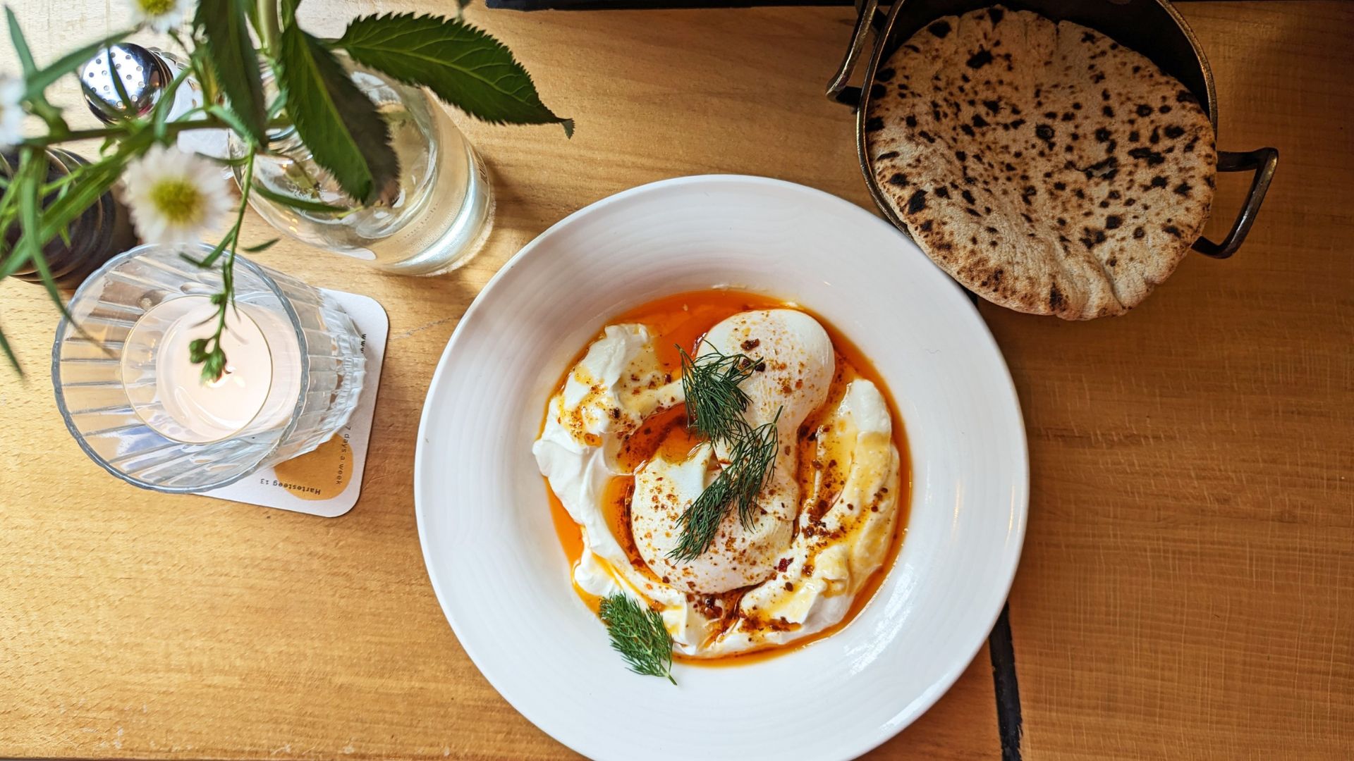All day breakfast bij Bar Lokaal - Liever in Leiden